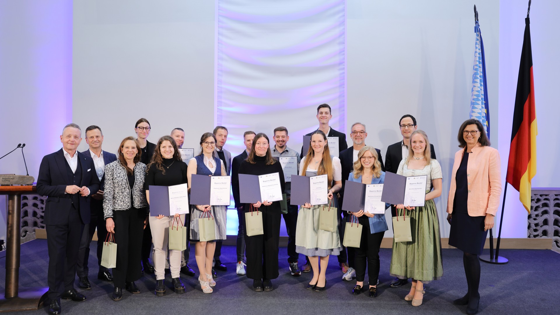 Oberbayerns beste Azubis 2022 – Ehrung der Prüfungsbesten